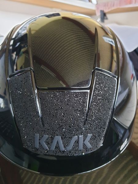 kask-kooki-lady-black-shine-mit-swaro